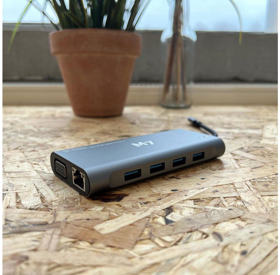 M7 USB-C 11-in-1 dock with HDMI and VGA SD microSD RJ-45 USB3.0 and USB-C